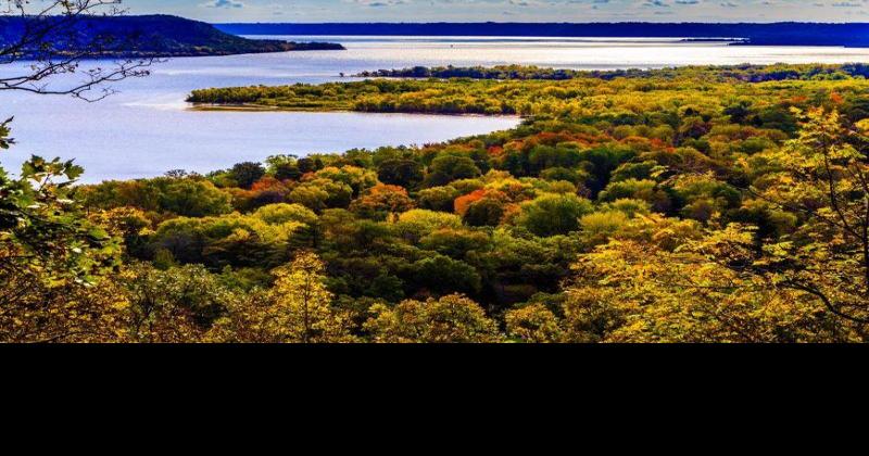 SCENE - Days are cooler, but colors are warmer | Southern Minn Scene ...