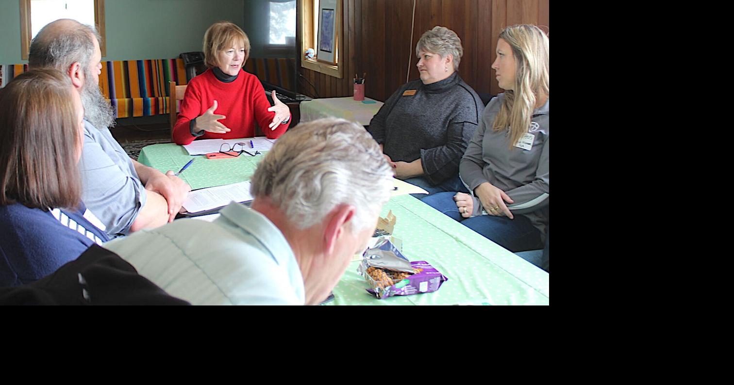 U.S. senator holds kitchen table talk with local farmers, managers ...