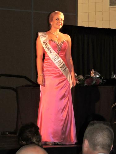 Mackenzie Kodada crowned Miss Lonsdale 2016 | Lonsdale Area News Review ...