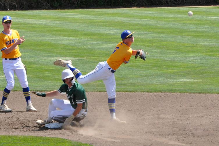 Giants close magical season with 4th place finish at state | Sports ...