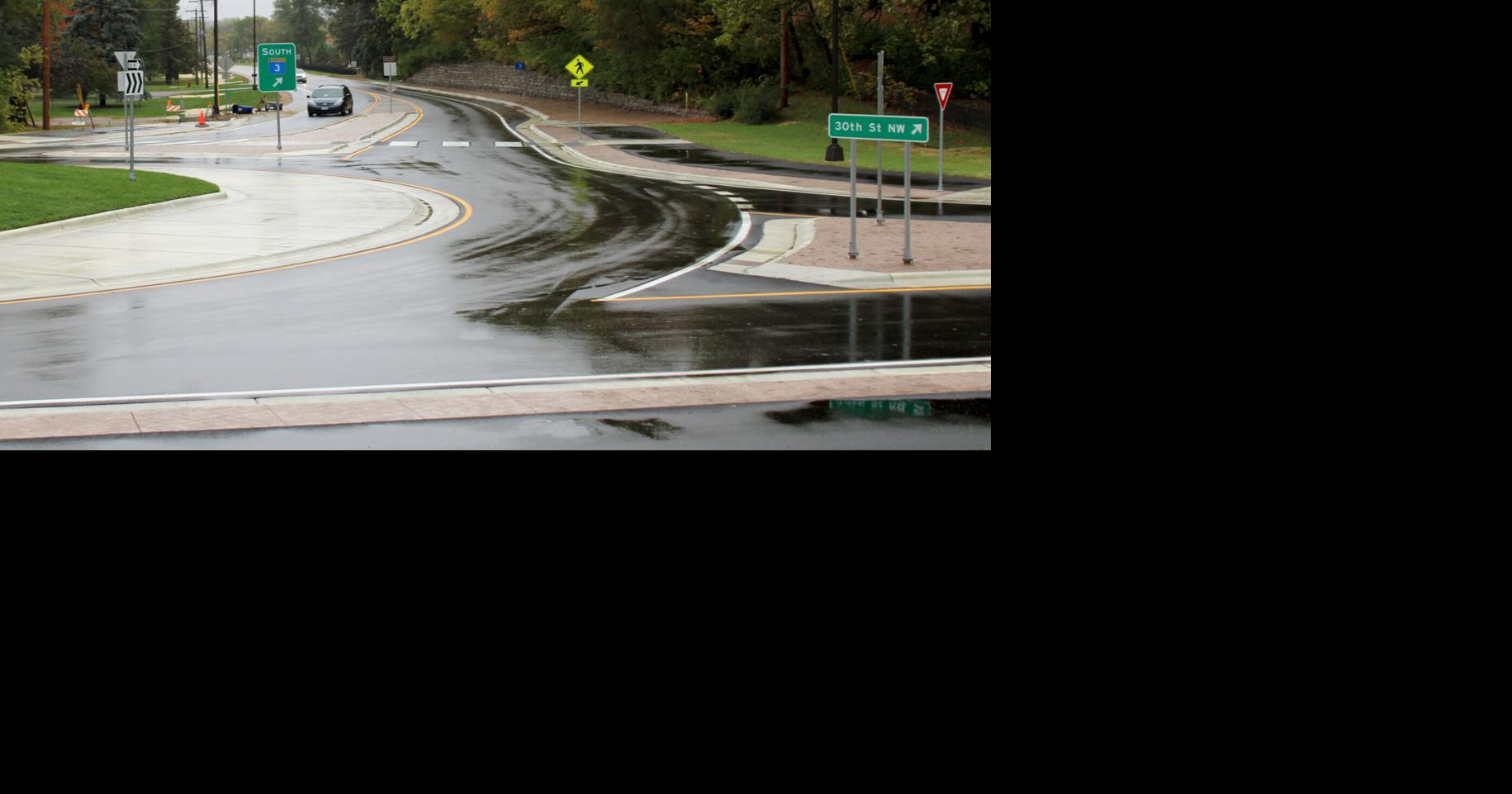 Highway 3 reopens with new roundabout | News | southernminn.com