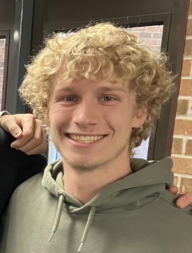 Feig breaks pole vault record as the Raiders battle in Tom Lieb ...