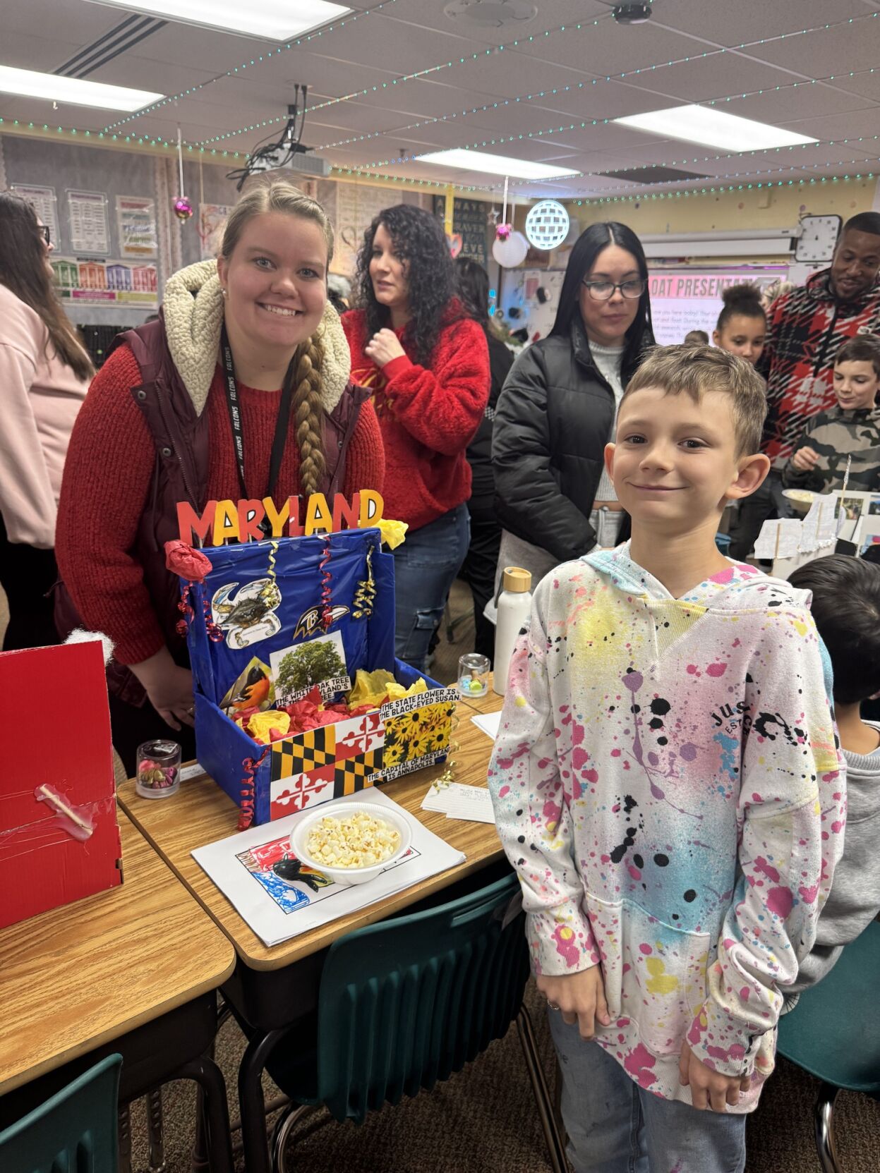 Lincoln 4th graders present 'state float' projects | Community ...