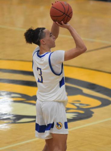 Bluejays battle hard; season ends in Section 2AA quarterfinals loss ...