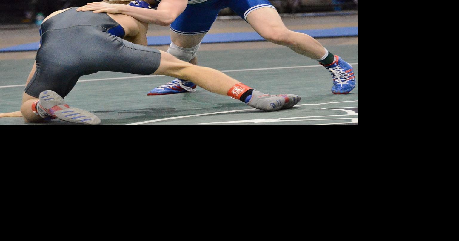 Cole earns third place after opponent is disqualified | Sports ...