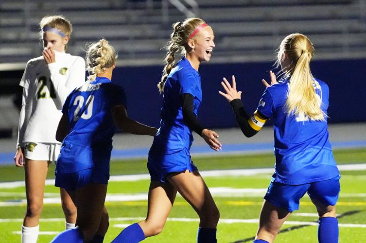 Girls soccer wraps regular season with Federated Field victory | Sports | southernminn.com