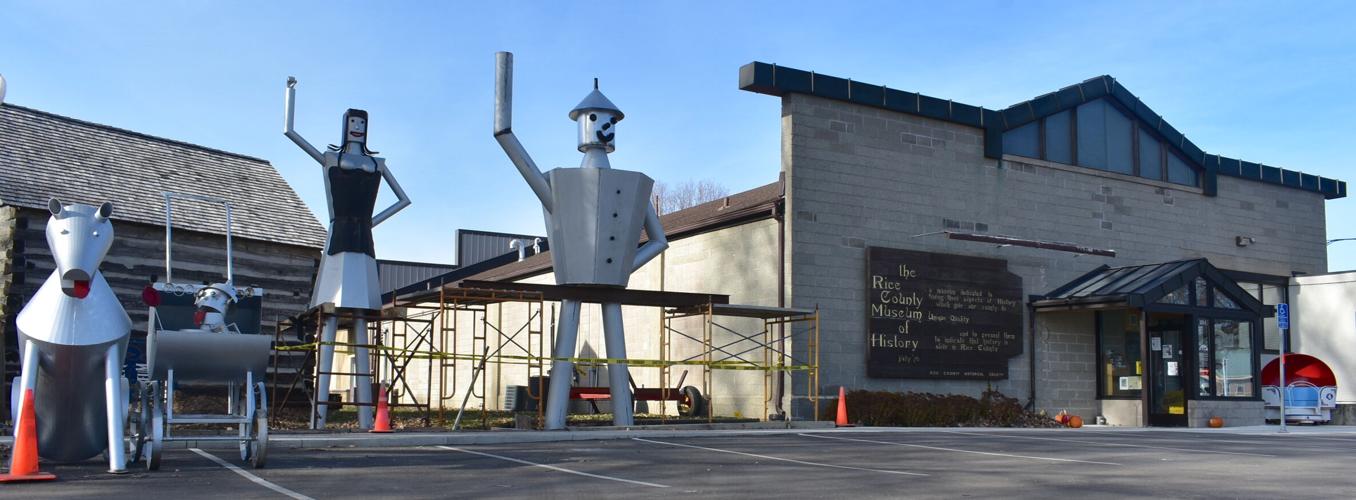 Tin man and wife stand together again | News | southernminn.com