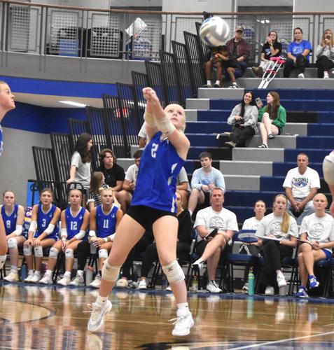 Huskies dominate Falcons to stay undefeated in conference play | Sports ...