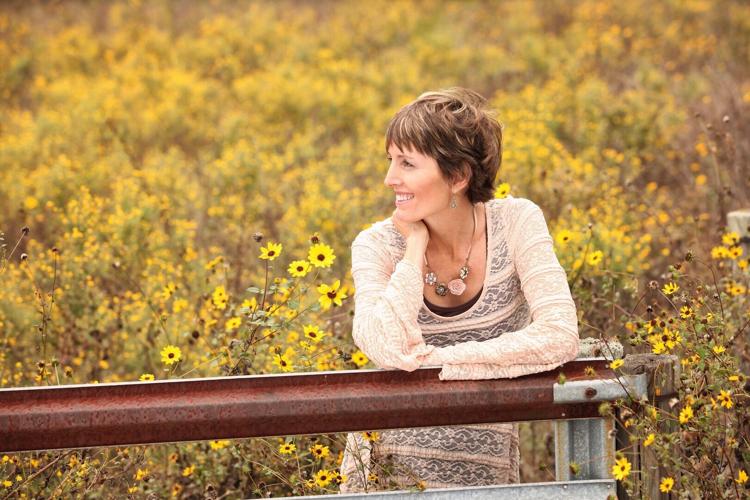 Medford native releases Christmas album | News | southernminn.com