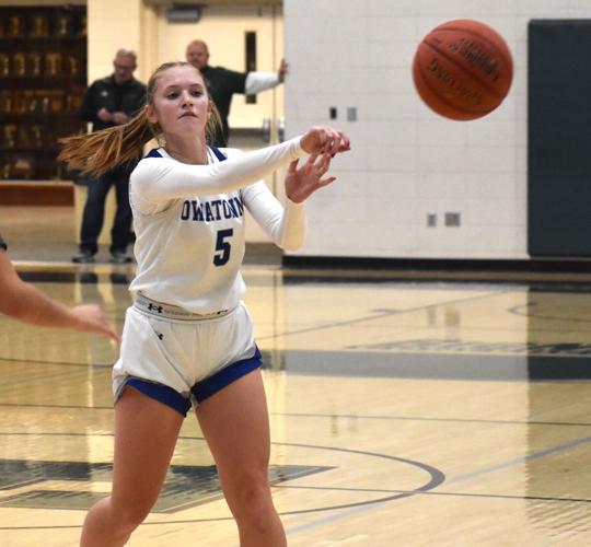 Huskies enter win column with victory against conference opponent ...