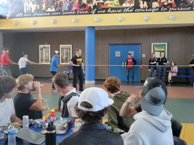 Sean Kulzer, Naima Bravo crowned Homecoming King and Queen | News ...