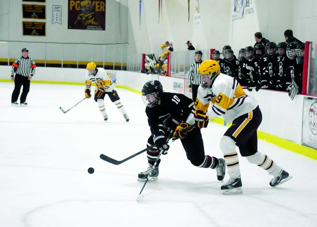 Northfield boys hockey drops third straight home game | Sports ...