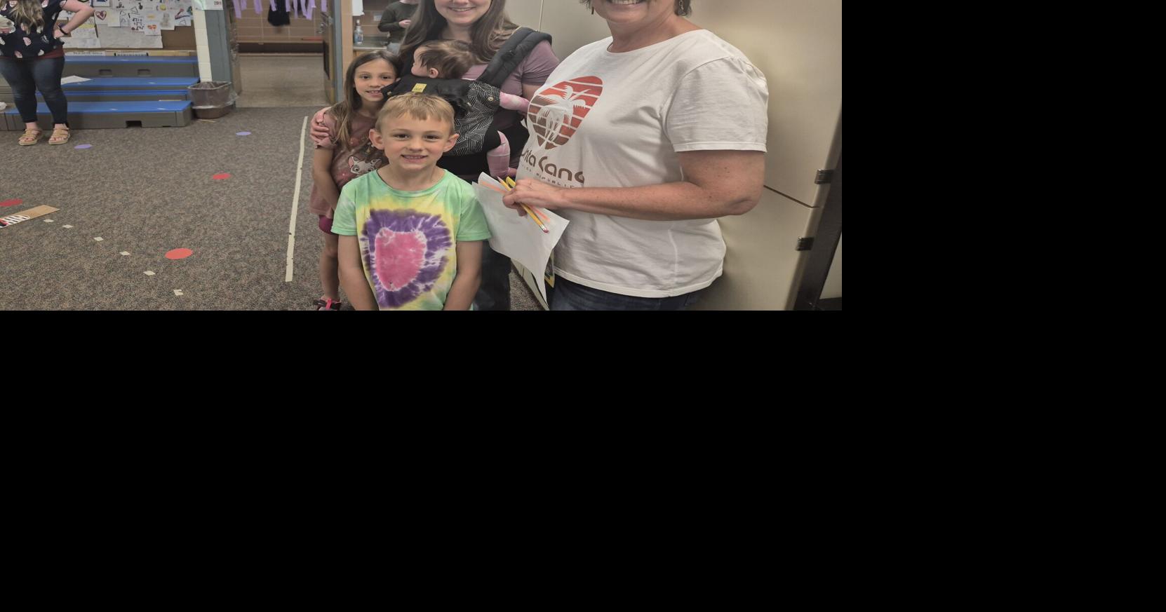 PHOTOS: Hundreds attend Family Literacy Night at Hartley Elementary ...