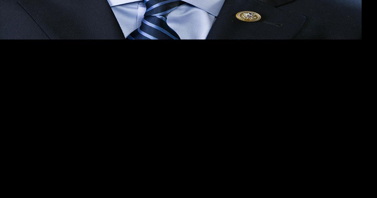 Minnesota's Rep. Jason Lewis suffers concussion in train crash | News ...