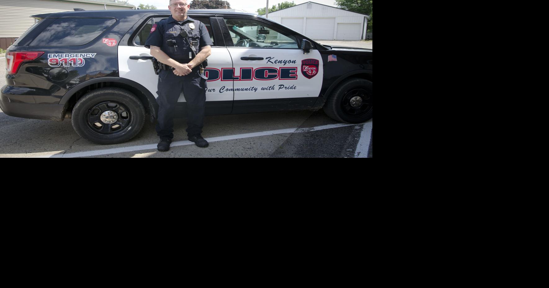 Retiring Kenyon chief recognized for humility, personal approach | News ...