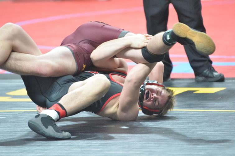 K-W's Logan Quam climbs podium as three Knights compete at state ...