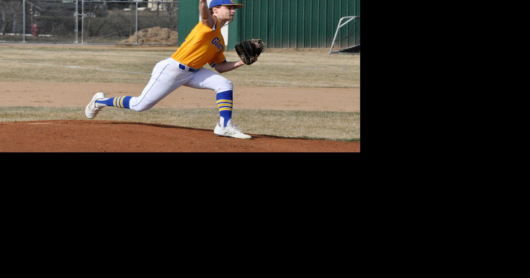 Giants throw combined no-hitter in victory over NRHEG | Sports ...