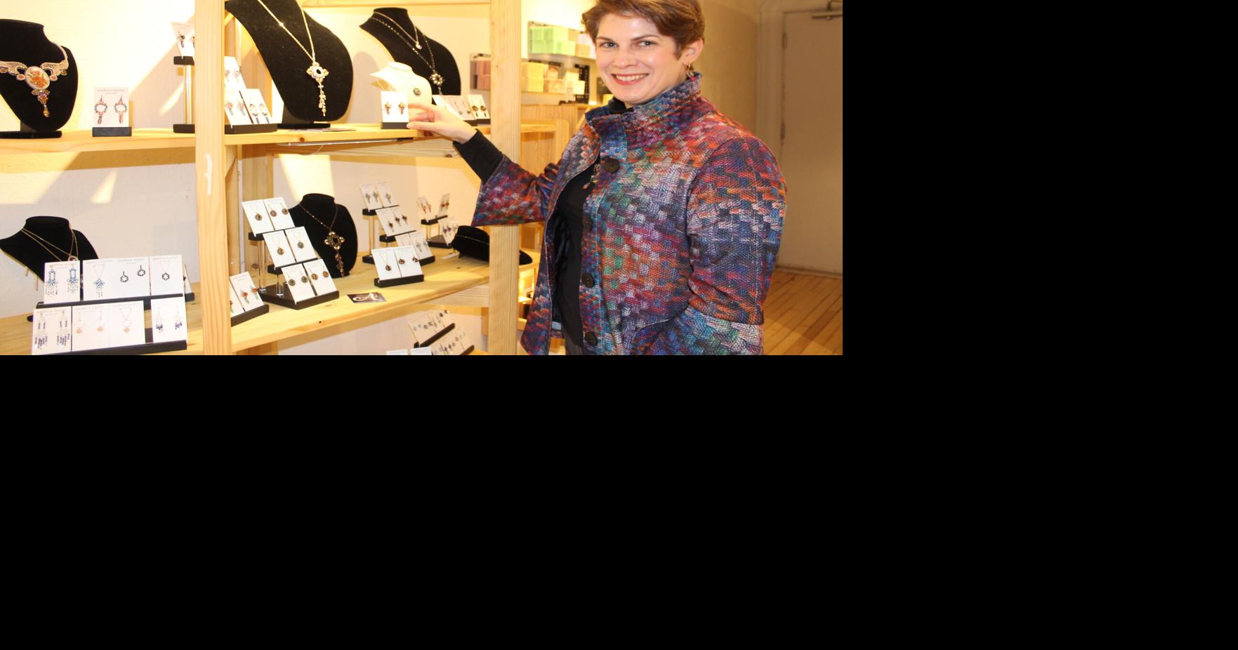 Fine Craft Collective brings holiday cheer, trinkets to the Guild ...