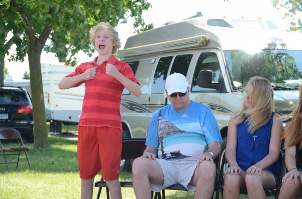 Hypnotist at Rice County Fair: Onion chopping, orchestra playing and ...