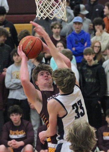 Northfield endures tough losses to Big 9 foes | Sports | southernminn.com