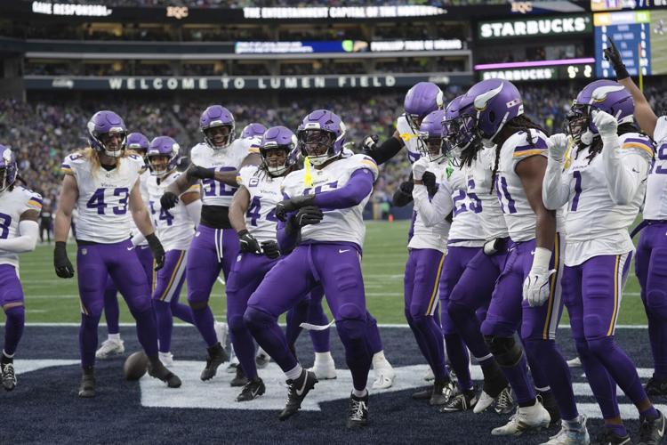 Sam Darnold and Justin Jefferson lead surging Vikings past Seahawks 27-24 | State | southernminn.com