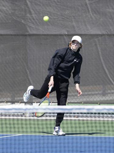 Falcons battle heavy winds at Owatonna triangular | Sports ...