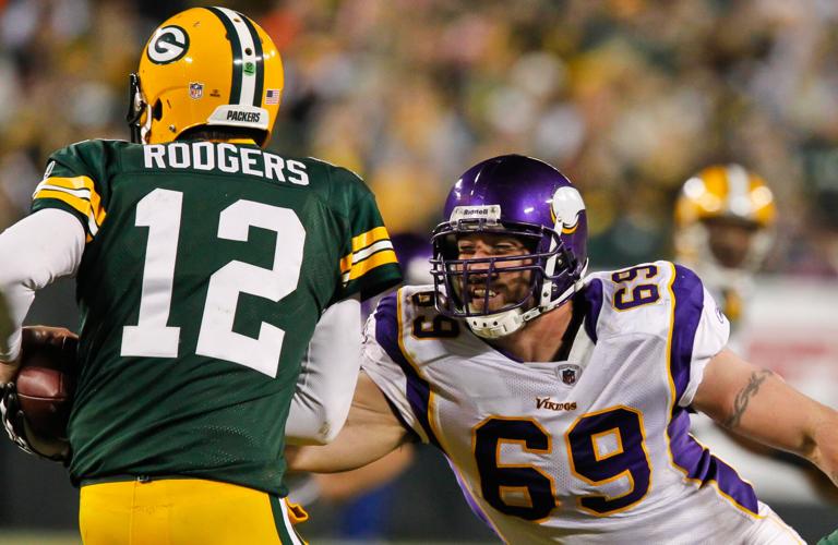 Jared Allen's 136 sacks and fun-loving cowboy style for Chiefs, Vikings ...