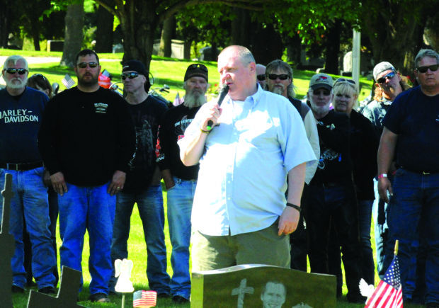 GALLERY: Hundreds pay their respects to Marine Cpl. Caleb Erickson at ...