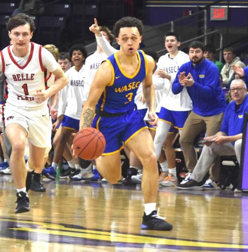 PHOTOS: Undefeated Bluejays beat Tigers for 2nd straight section ...