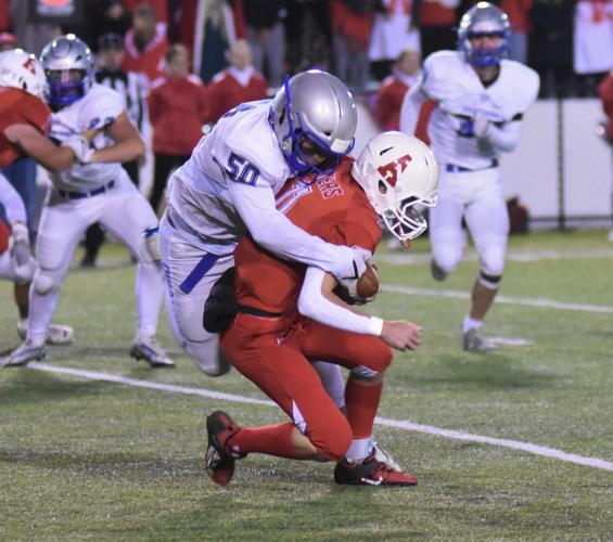 1st half beatdown helps Huskies cruise past Austin | Sports ...