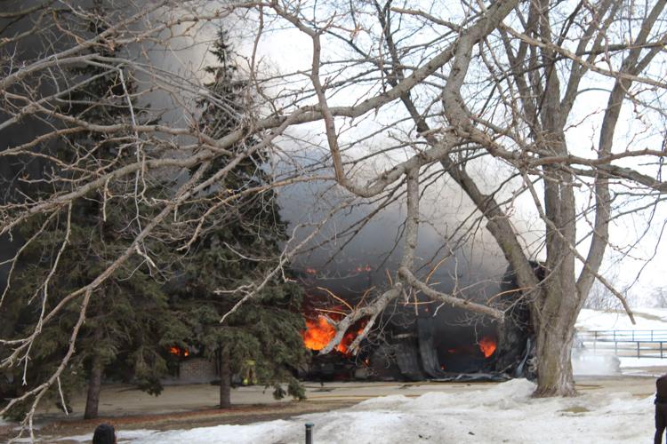 Fire crews respond to pole barn fire | News | southernminn.com
