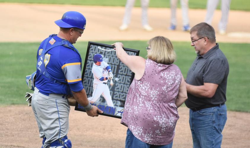Owatonna Aces honor longtime player-manager Simon by retiring jersey No ...
