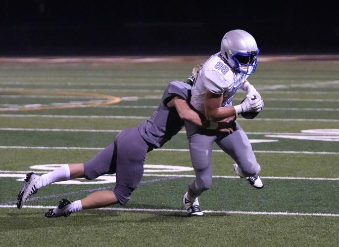 Huskies shake off short week for strong win in Apple Valley | Sports ...