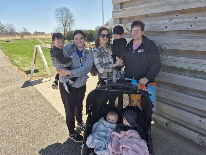 Barnyard Babies draws nearly 1,000 to Farmamerica | News | southernminn.com