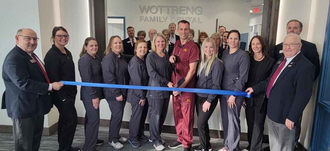 Ambassadors visit new members, new spaces | Community | southernminn.com