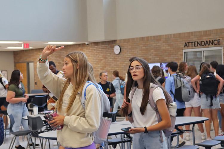 Upperclassmen kick off school year at OHS | News | southernminn.com