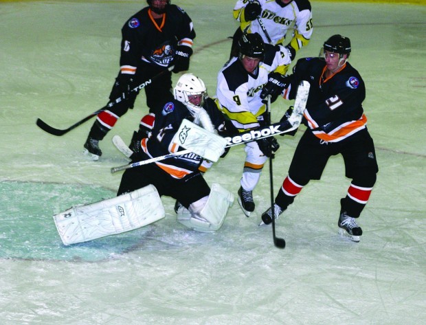 Steele County Blades get first win | Sports | southernminn.com