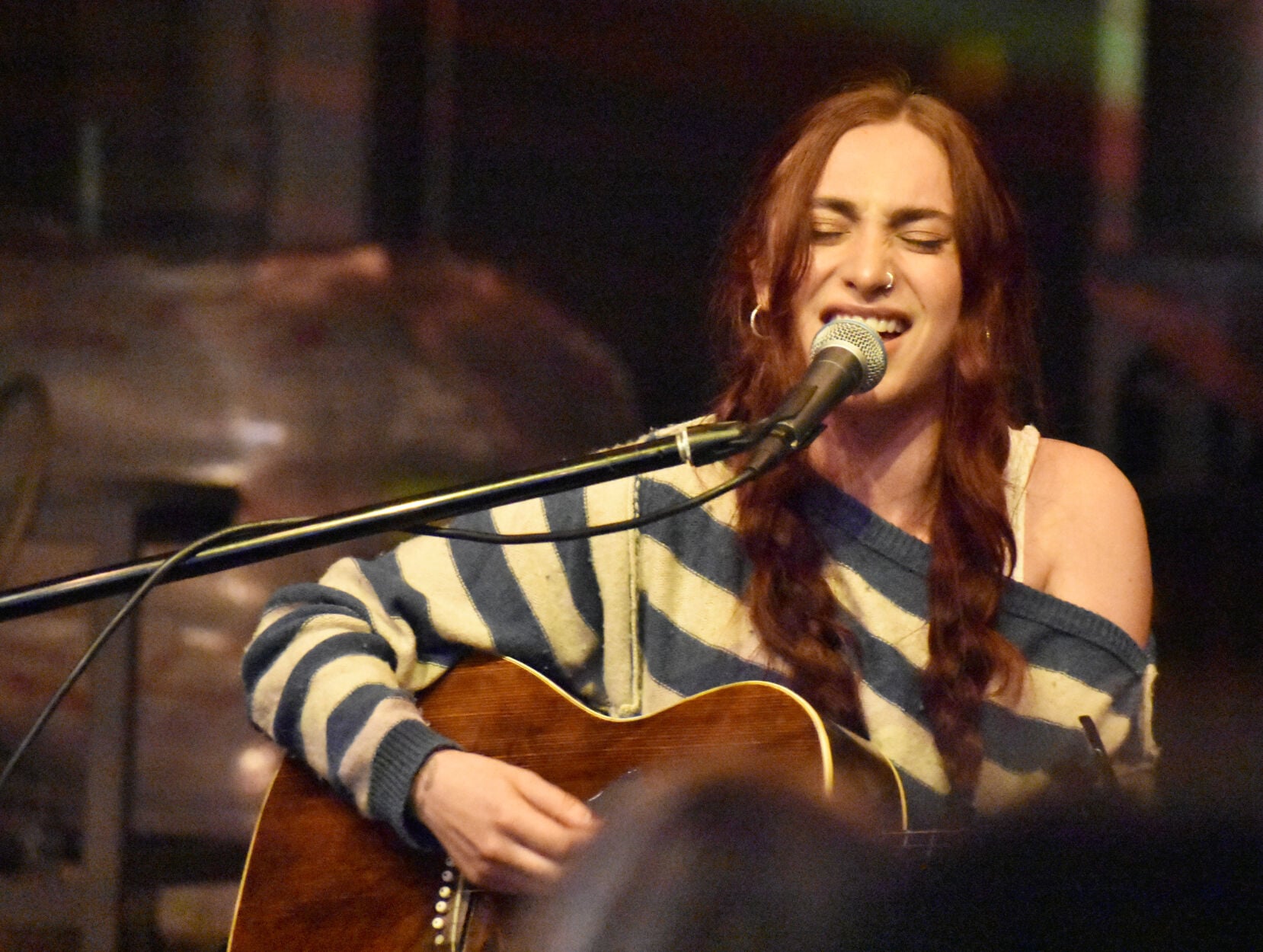 Anna Graves plays hometown set amid major tour, rising stardom | News ...