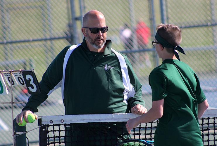 Petricka and Kramer keep individual win streaks alive, but Faribault ...