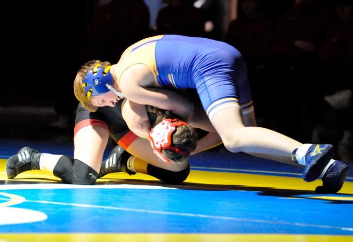 Bluejays defeat St. James as team celebrates parents and supporters ...