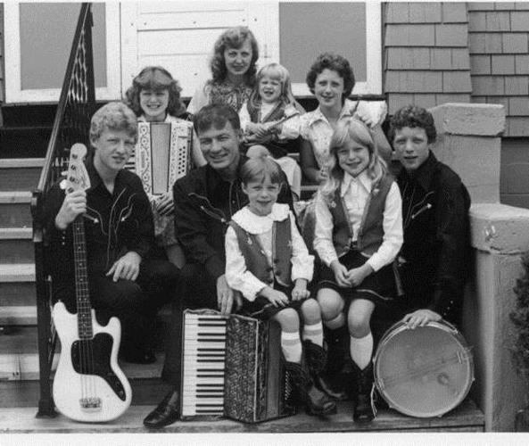 Owatonna woman named Iowa polka queen | | southernminn.com