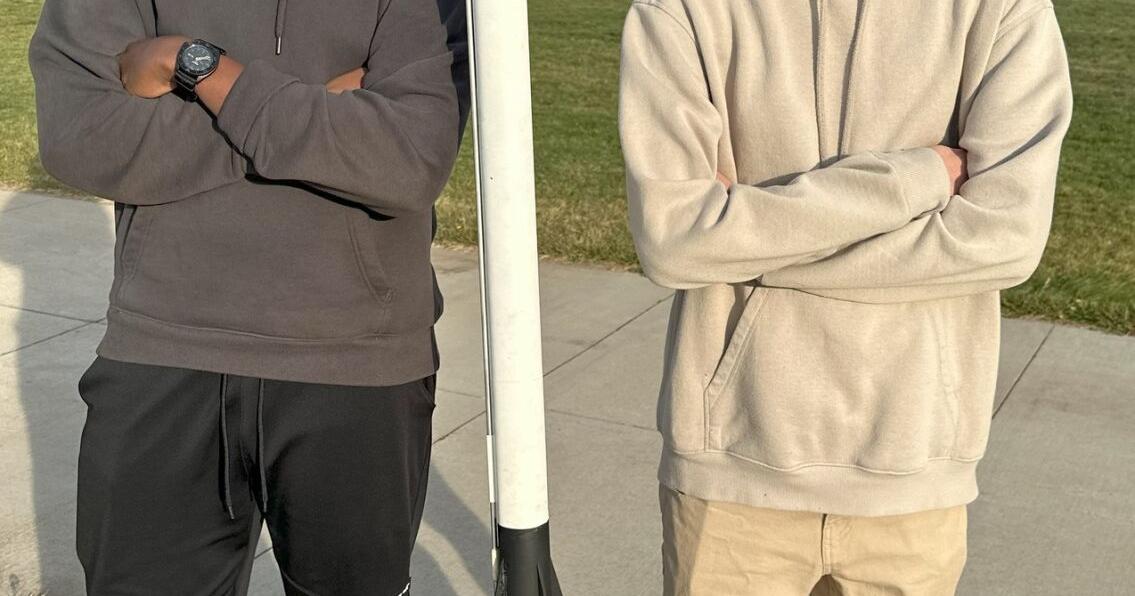 SPHS Aerospace Club holds rocket launch | News | southernminn.com