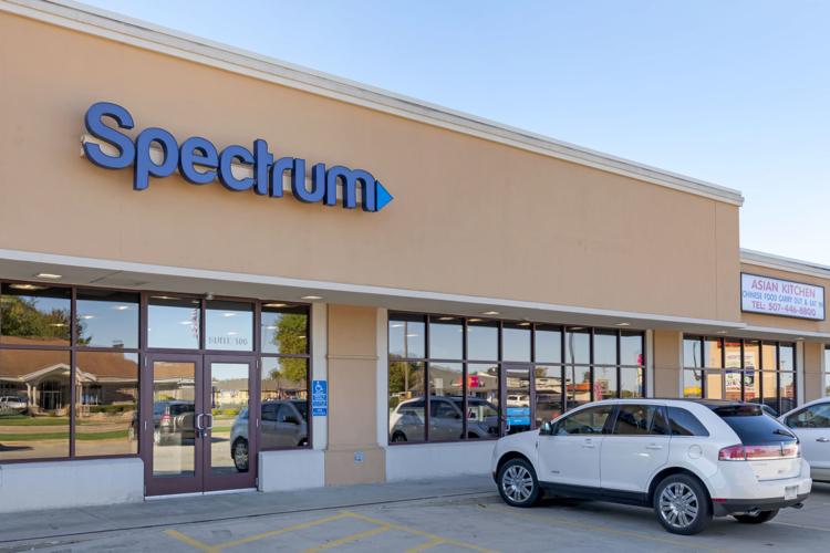 New Spectrum store opens in Owatonna | Business | southernminn.com