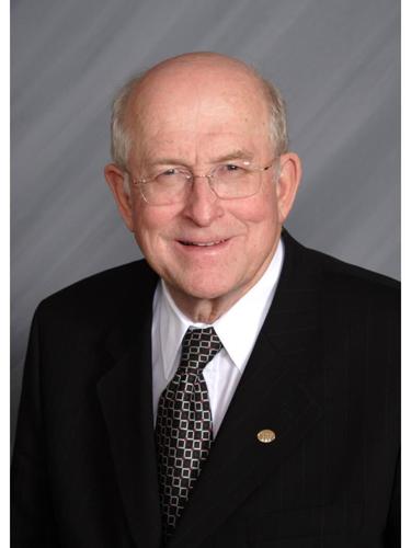 Richard J. Carlander | Obituaries | southernminn.com