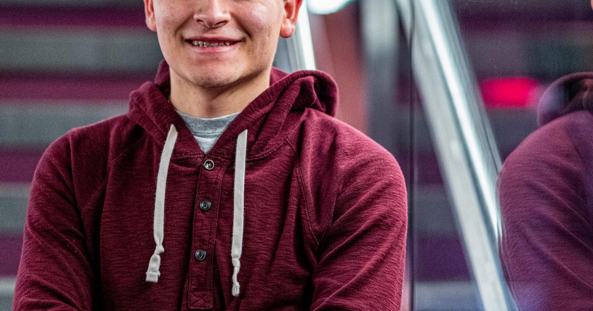 Daniel Nadeau | Virtual Graduations | southernminn.com