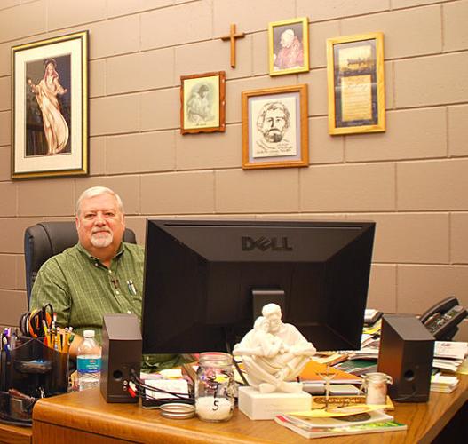 Bauer marks 30 years as director of youth ministry | Owatonna Peoples ...