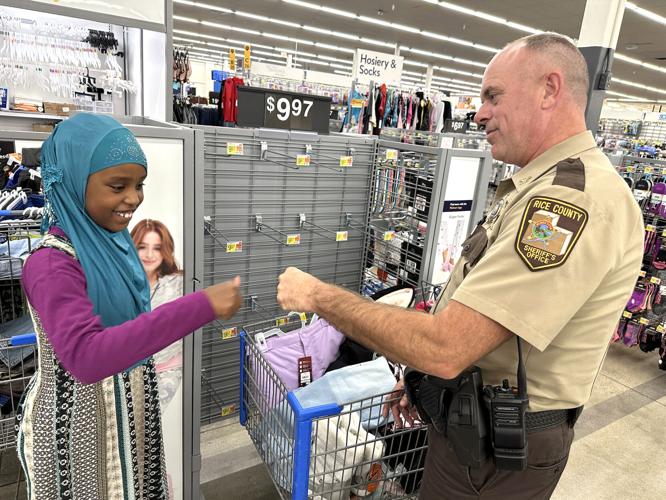 24 children ready for winter after Shop With a Cop | Community ...
