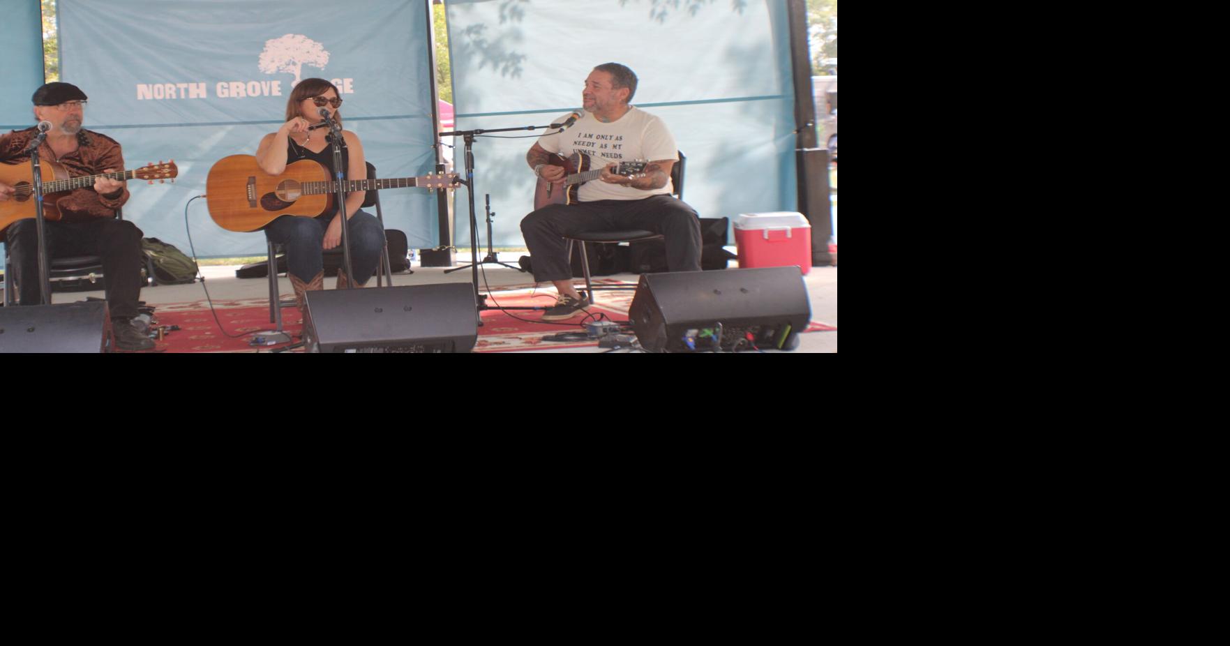 PHOTOS: Rock Bend Folk Festival celebrates 32nd annual concert series ...