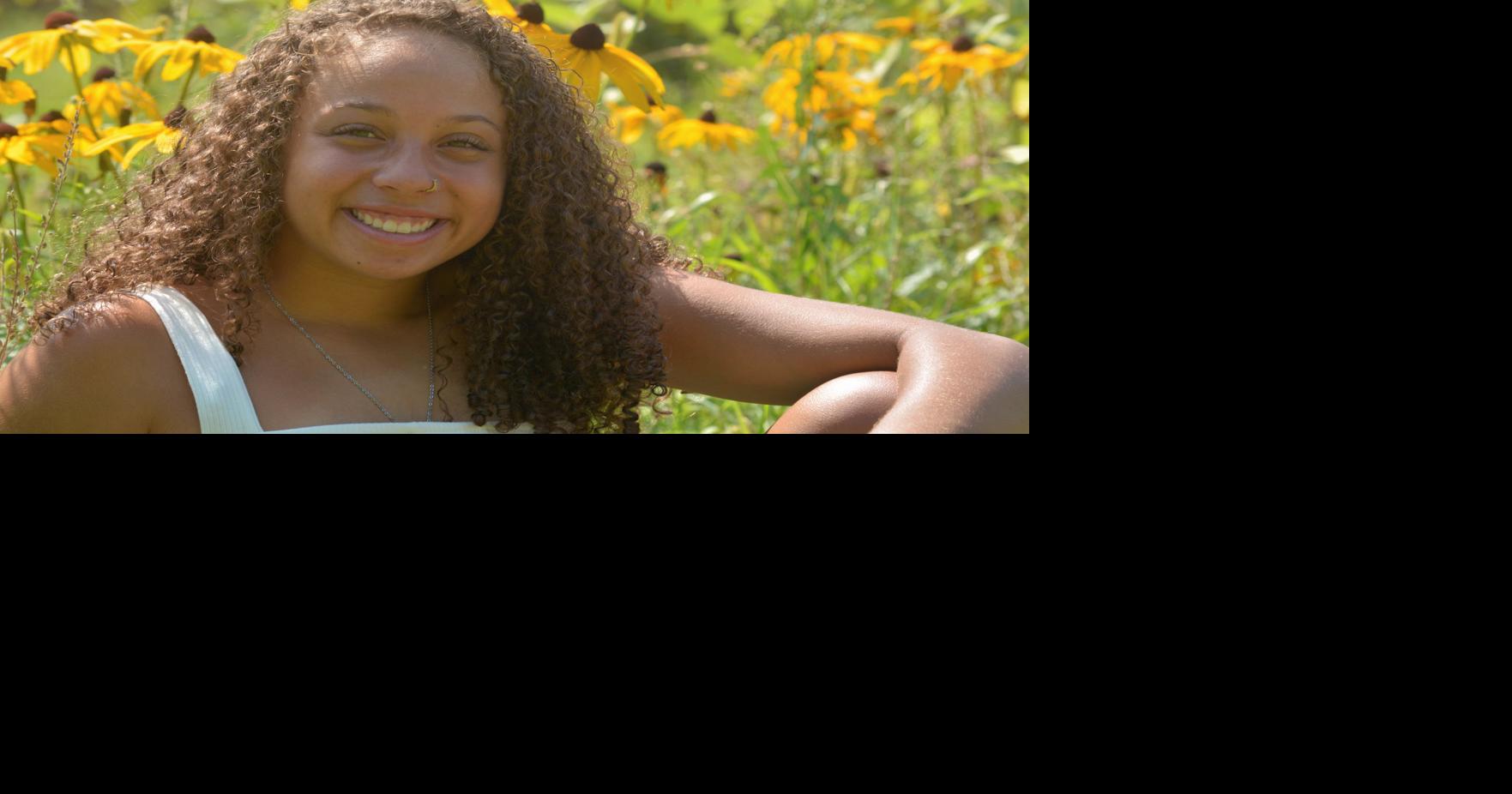 Isabella Louise Edmonds | Virtual Graduations | southernminn.com