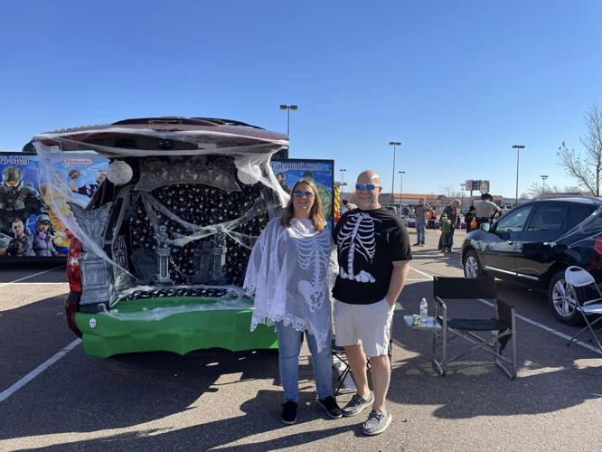SCENE (SPOOKY EDITION): Trunk or treat your way to a good time ...